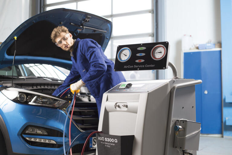 ᐅ A/C Service Units for Car & Bus Workshops | WAECO